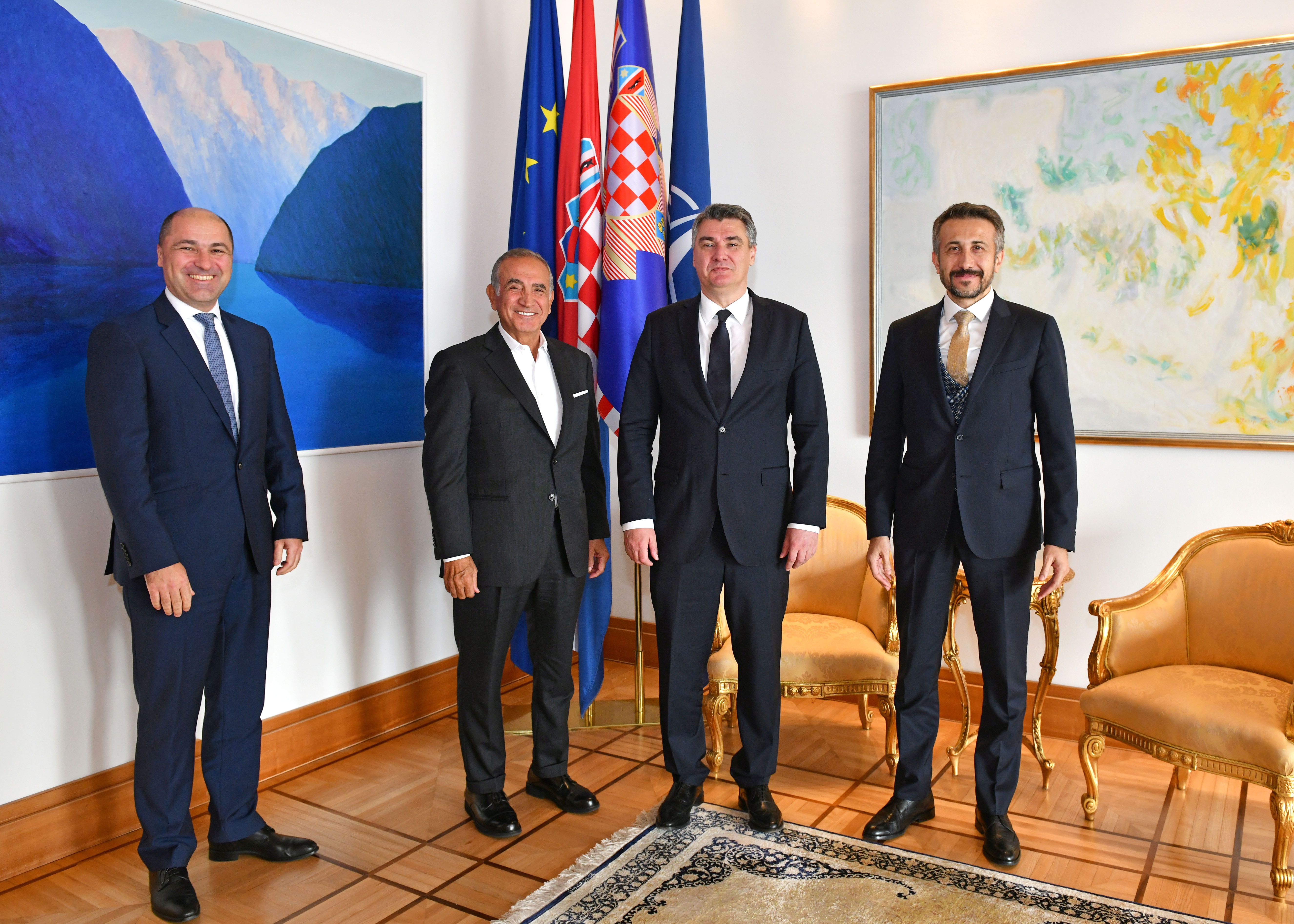 Predsjednik Republike primio izaslanstvo turske Süzer Grupe ... Predsjednik Republike primio izaslanstvo turske Süzer Grupe ...