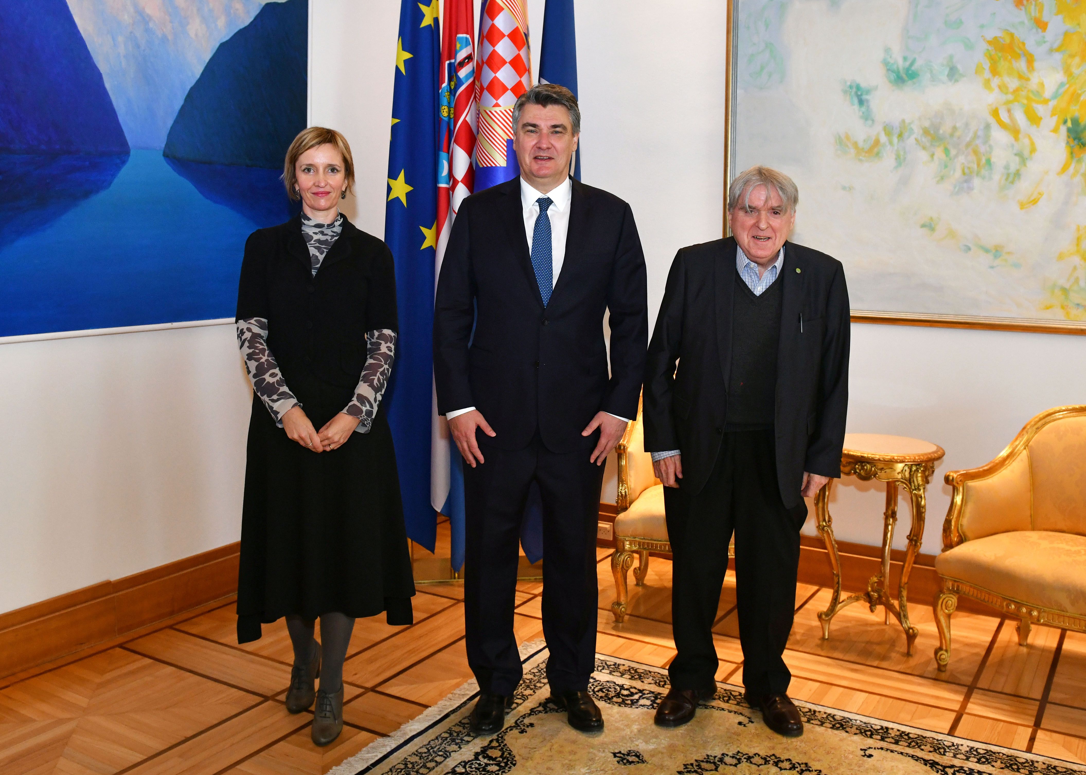President of the Republic Receives Representatives of Inter-University ...