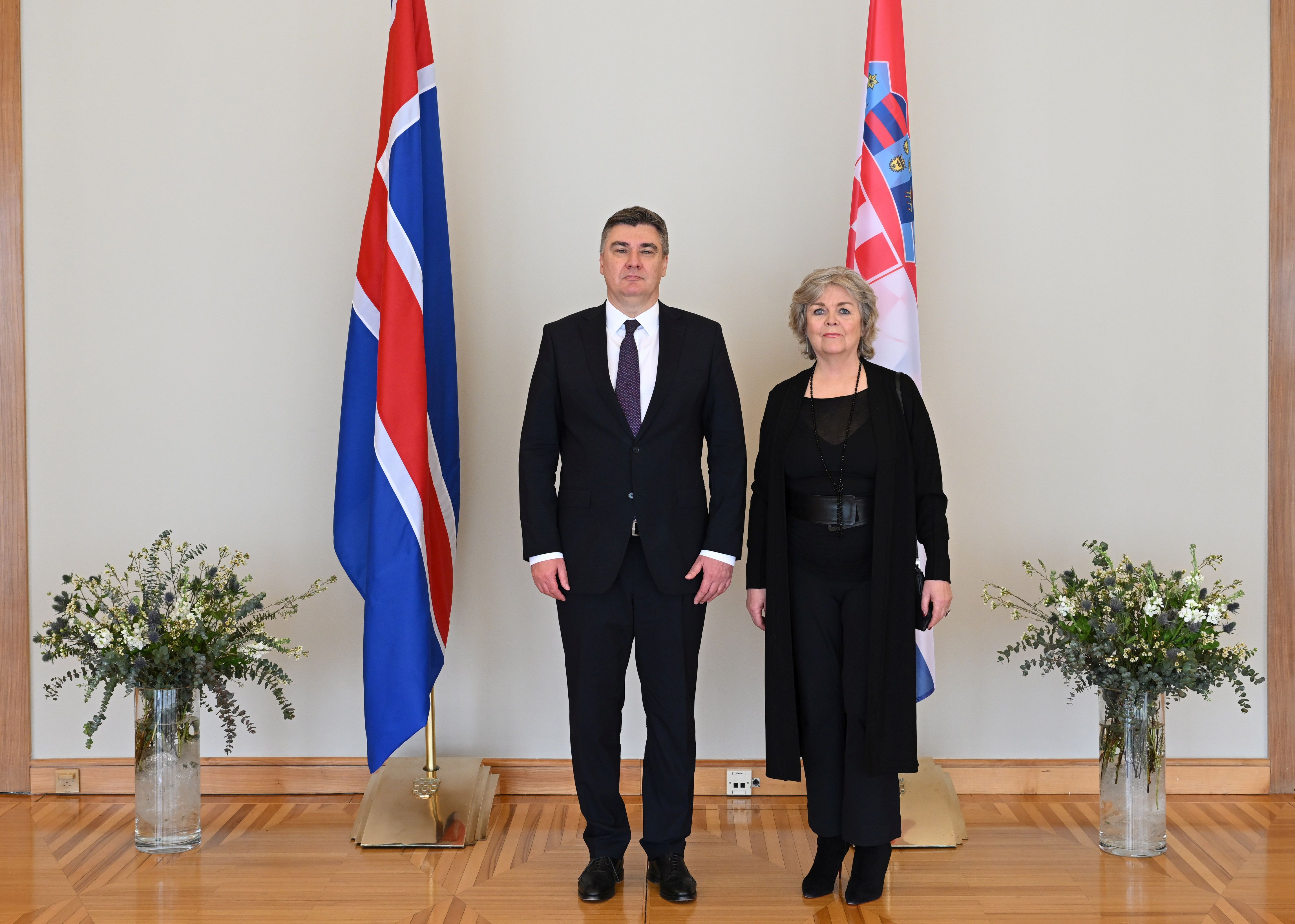 Ambassador of Iceland Presents Credentials to President of the Republic ...