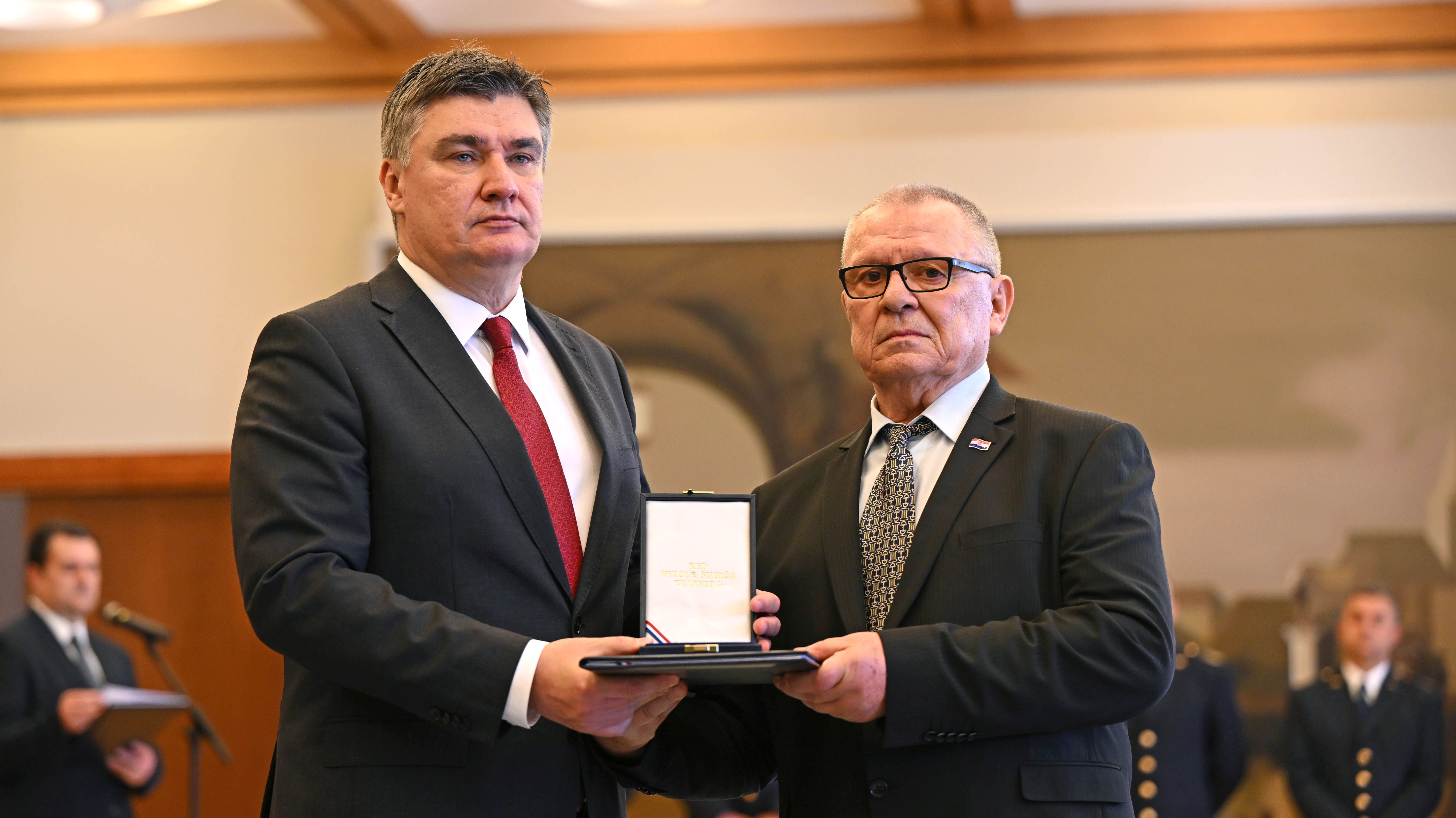 President Milanović Decorates Croatian Veterans and Tells Them: The ...