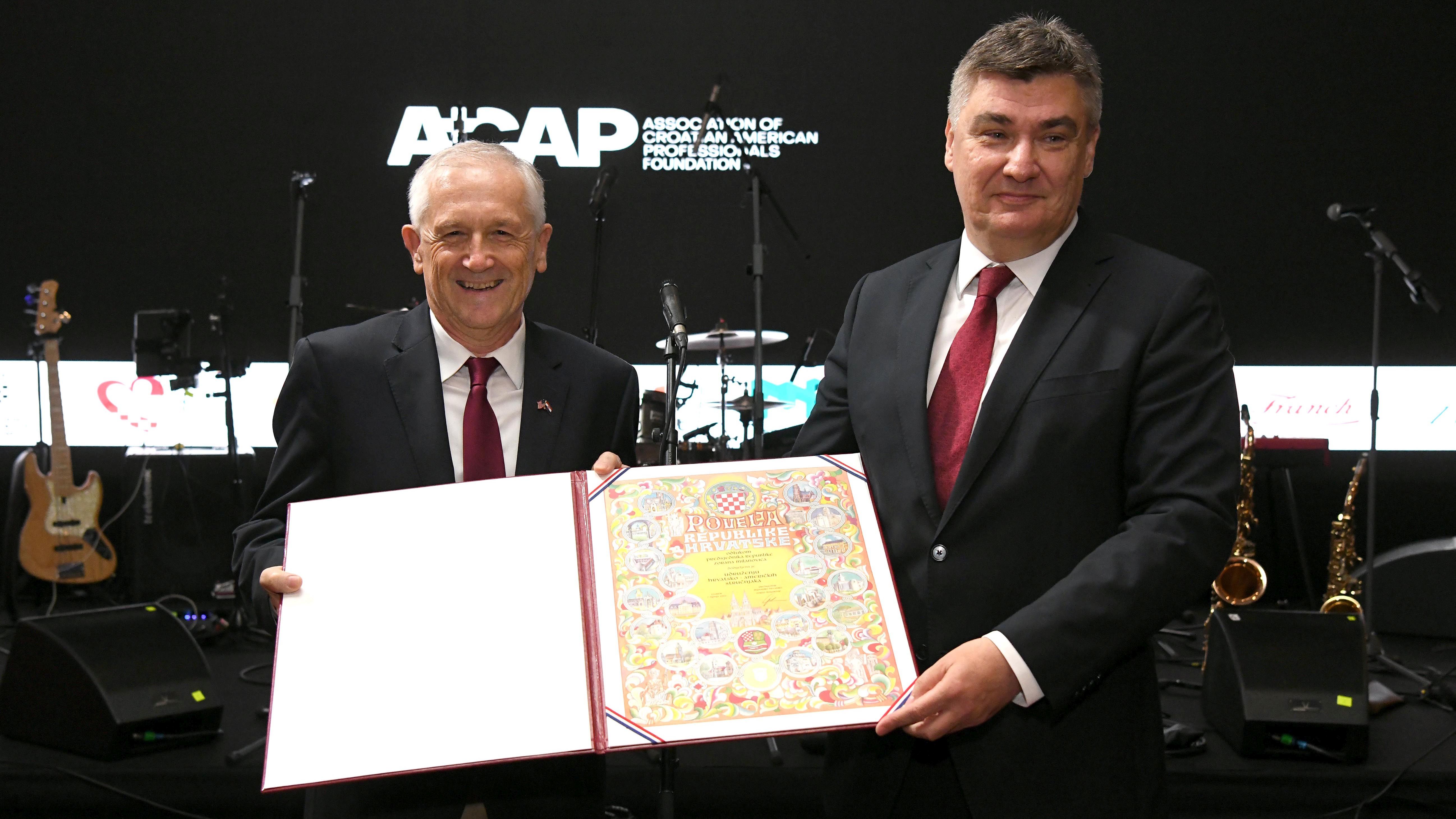 President Milanović Awards Charter of the Republic of Croatia to the ...