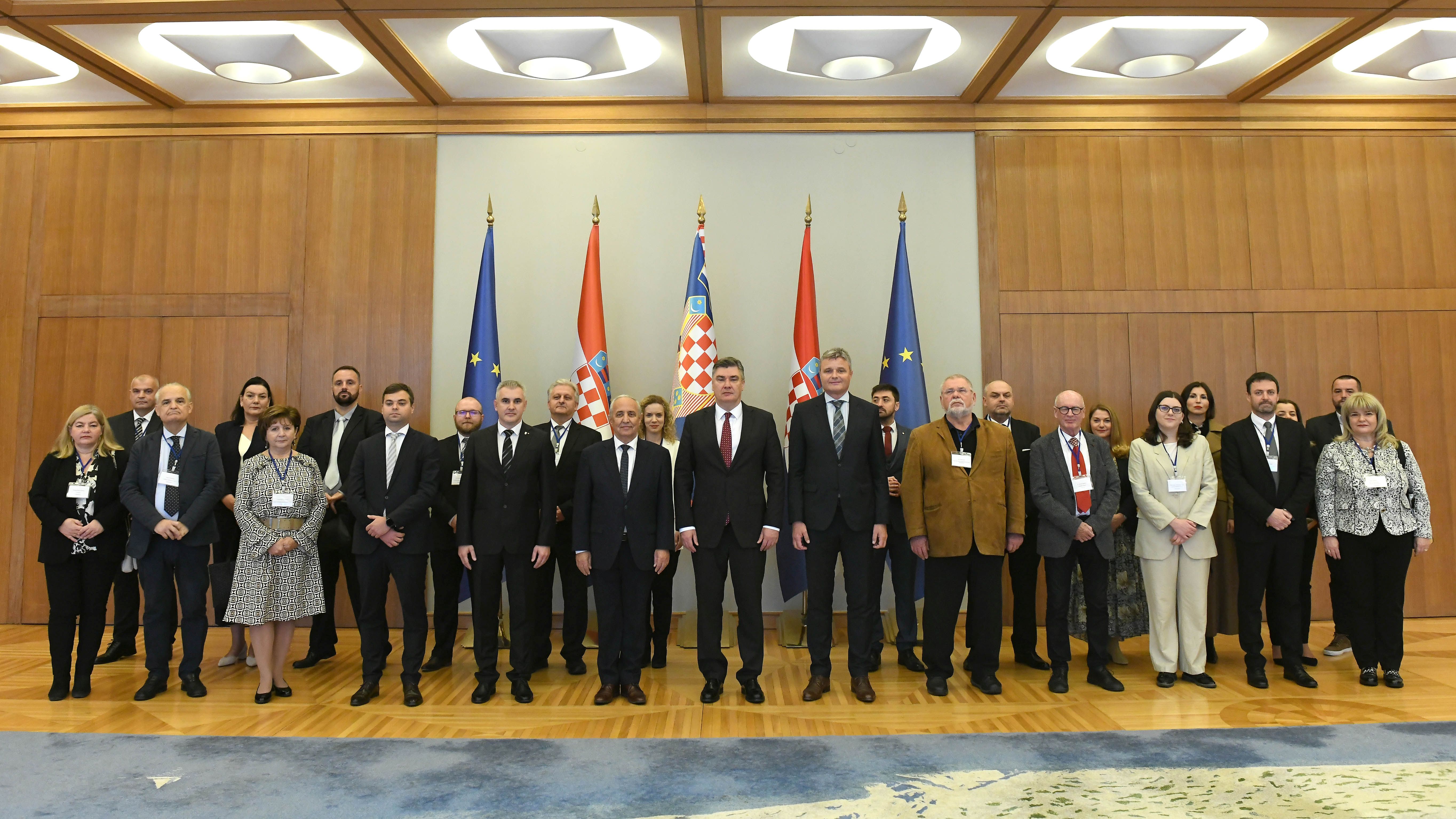 President Milanović Receives Participants of Forum of Croatian ...