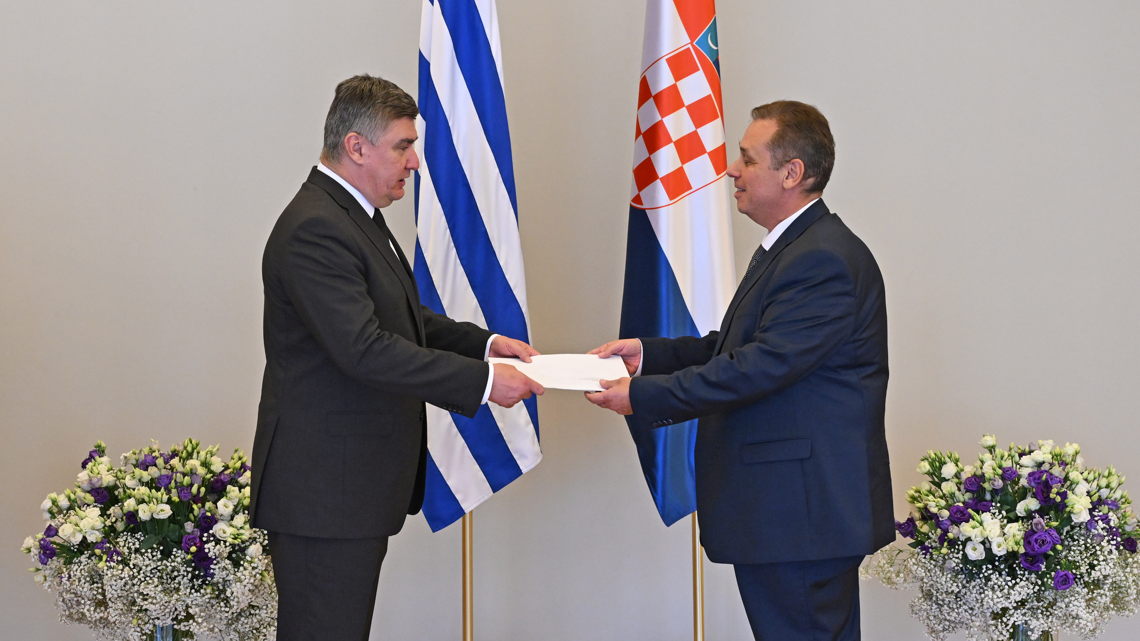 Ambassador of the Hellenic Republic Presents Credentials to President ...